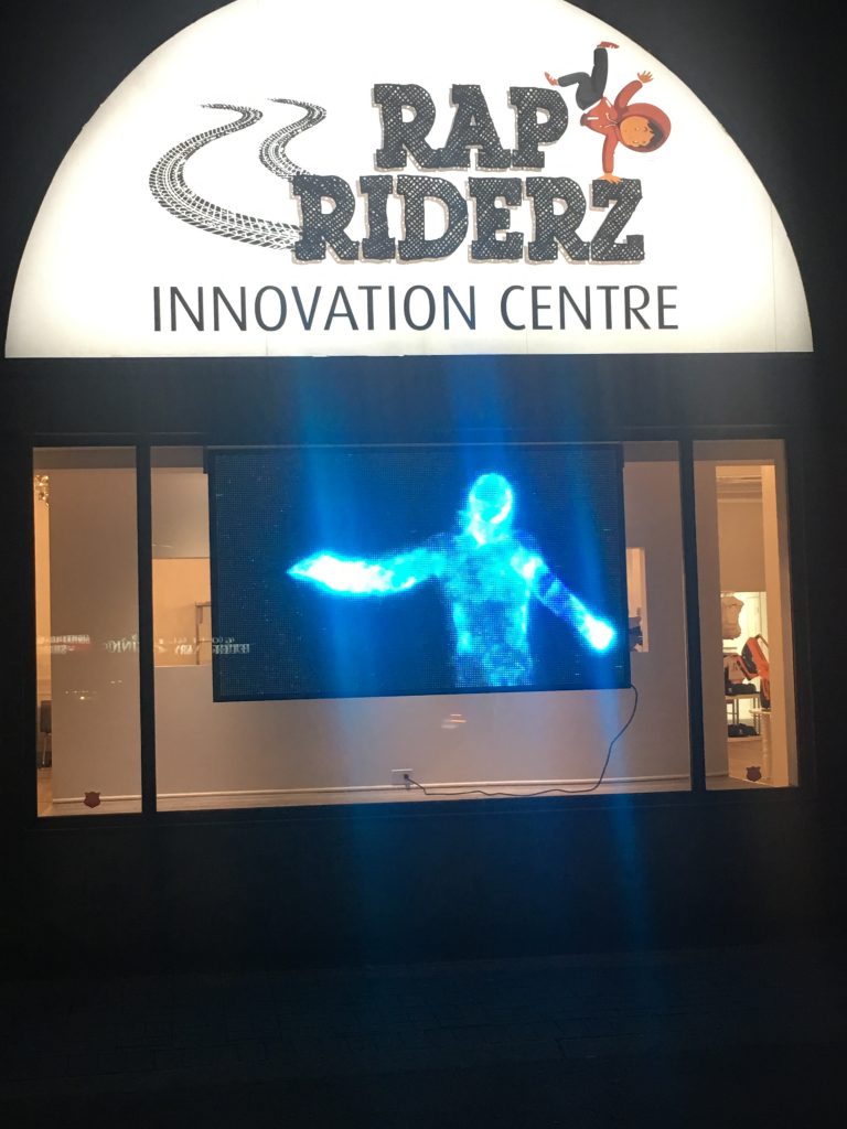 LED Window Scrolling Signs – LEDLE Media