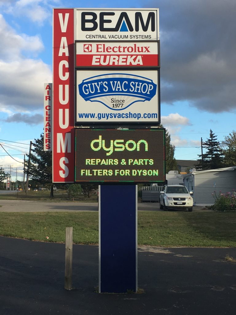 LED Pylon / Post Signs – LEDLE Media